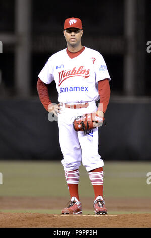 Primera salida de el pitcher Esteban Loaiza con los Diablos Rojos de ...