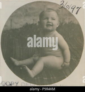 172 Baby boy Front view (HS85-10-36197) original Stock Photo - Alamy