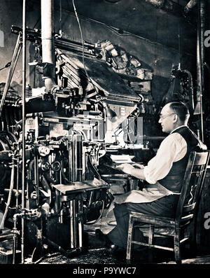 The keyboard of an old Linotype machine Stock Photo - Alamy