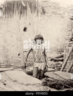 1890s 1897 NATIVE AMERICAN INDIANS SPECTATORS AT HOPI SNAKE DANCE WALPI ...