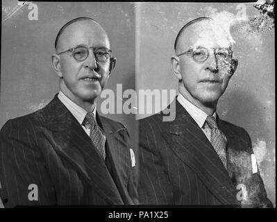 30000 Mr Fred Chivers Capitol Theatre Stock Photo - Alamy