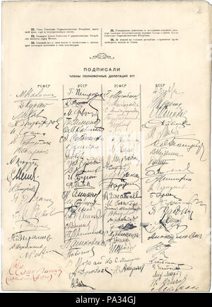 Declaration and Treaty on the Creation of the USSR 1922 page1 Stock ...