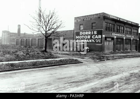 Dorris Motor Car Company Plant No. 3. 20 December 1919 Stock Photo - Alamy