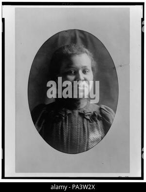 103 African American girl, head-and-shoulders portrait, facing front ...