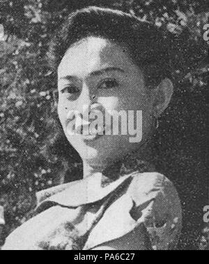 76 Ermina Zaenah, Film Varia 1.6 (May 1954), p17 Stock Photo - Alamy