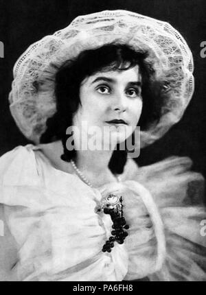 Beverly Bayne (Essanay Stock Photo - Alamy