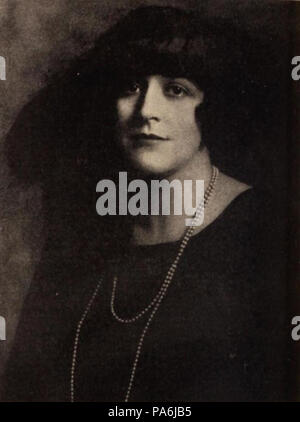 Catherine Calvert Nov 1920 EH Stock Photo - Alamy