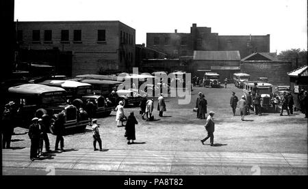Gray Line Terminal 1928 Stock Photo - Alamy
