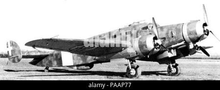 Savoia Marchetti SM.84 Stock Photo - Alamy