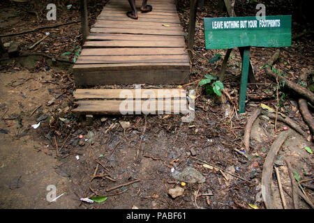 Entrance sign to Kakum National Park/ Ghana Stock Photo - Alamy