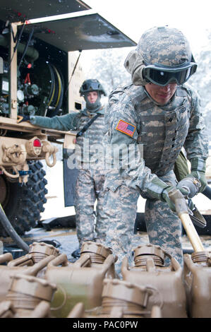 U.S. Army Reserve Spc. Johnny Jarrett, 979th Mobility Augmentation ...