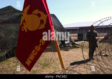 Marines with Company B, Marine Wing Communications Squadron 28 inspect ...