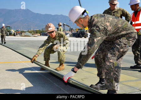 CHINHAE, Republic of Korea (May 15, 2017) Vice Adm. Mary Jackson ...