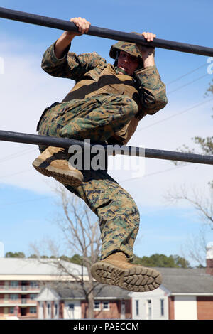 Sgt. Scott Maynard, a food service specialist with Headquarters ...