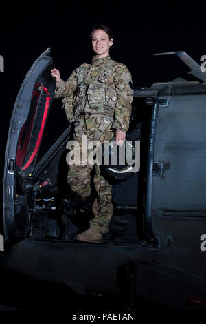 Chief Warrant Officer 2 Megan Yanacek of the Pennsylvania National ...