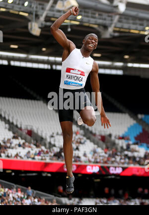South Africa's Luvo Manyonga competes in the Men's Triple Jump Stock ...