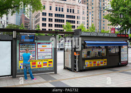 Seoul City Tour Bus ticket booth in the street, Korea Stock Photo - Alamy