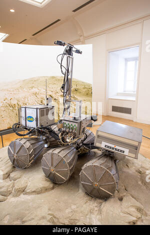 Robot Lama. Developed by VNII Transmash in Russia, it is designed to ...