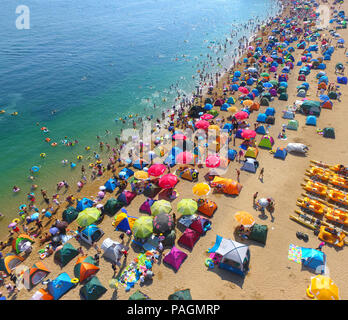 Dalian, Liaoning, China, 22th July 2018. About 40 thousand of the ...