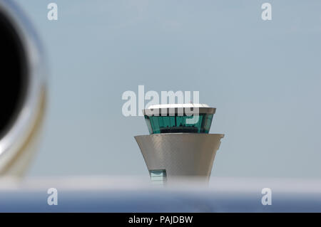 control-tower, Pratt&Whitney JT8D-217 engine intake and leading-edge of ...