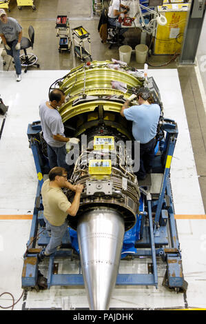 a CFM-56-7B jet engine cowling, wing and winglet of a Continental ...