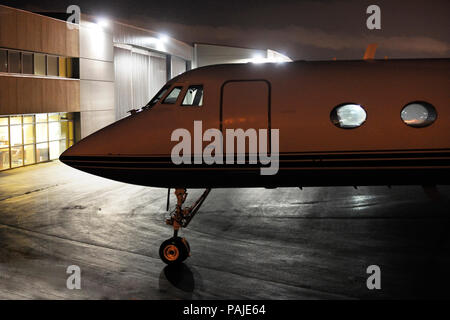 nose of Grumman G-1159 Gulfstream 2 / II climbing out after take-off ...