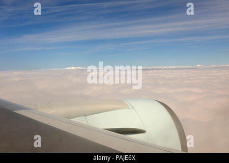 leading-edge of the wing with Generla Electric CF6-80 engine-cowling of ...