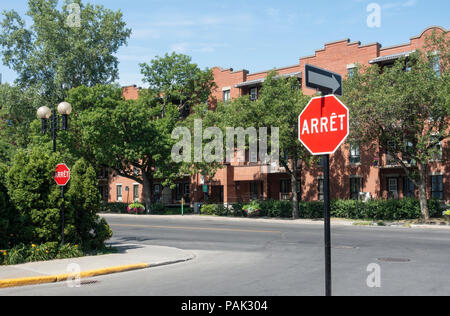 French stop sign "arrêt" in Montréal, Québec, Canada Stock Photo ...