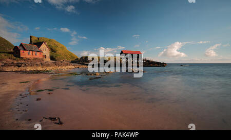 Dunaverty Bay Boathouse Stock Photo - Alamy