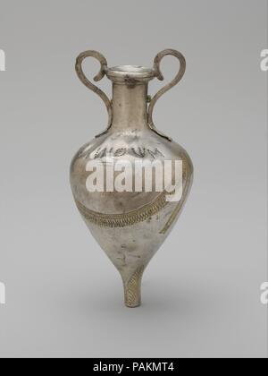 Early Etruscan Necklaces Stock Photo - Alamy