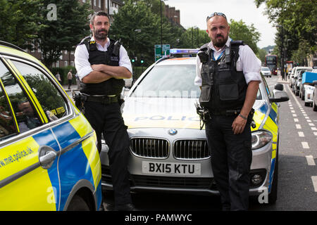 Operation Venice The Metropolitan Police S Moped Crime Unit Out On