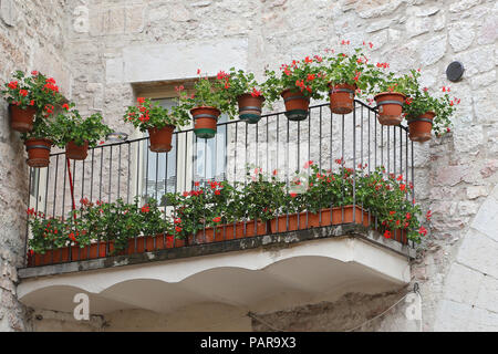 Glimpse of Visso, beautiful village in the Province of Macerata - Italy ...
