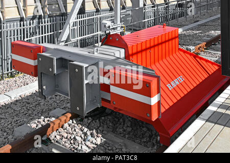 End of the line. Buffers and railway track at Ruddington Fields station ...