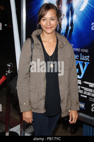 Rashida Jones arriving at the Mimzy Premiere at the Westwood Village ...