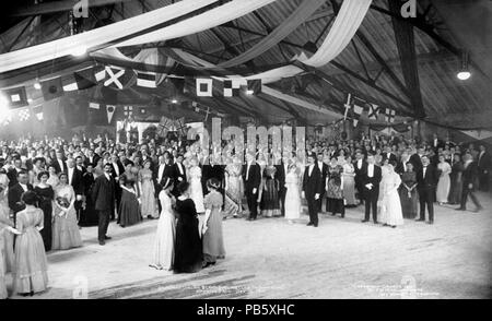 The High Park Curling and Lawn Bowling Club, located on Indian Road ...