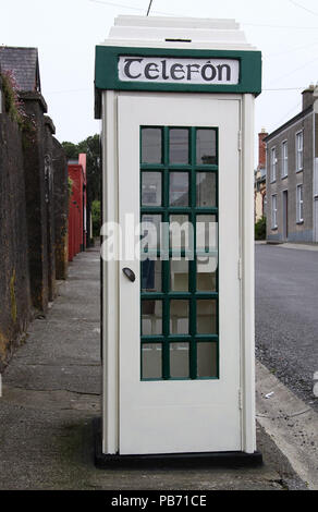 Old style Irish public telephone box telefon box in Castletownshend ...