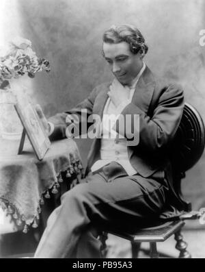 Portrait of Henry B. Walthall - American cinema before Hollywood era ...