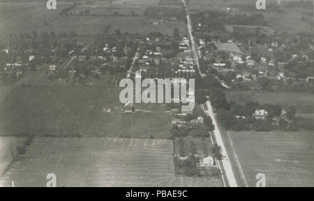 1097 Newcastle Ontario from the Air (HS85-10-35897 Stock Photo - Alamy