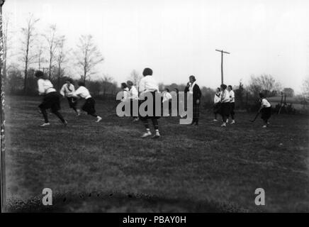 Miami University Women's Intramural Field Hockey action 1923 ...