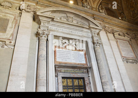 The Holy Door, Porta Sancta, St Peter's Basilica, The Vatican Stock ...