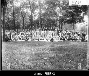 1129 Ohio State Normal College practice teaching group 1916 (3199680667 ...