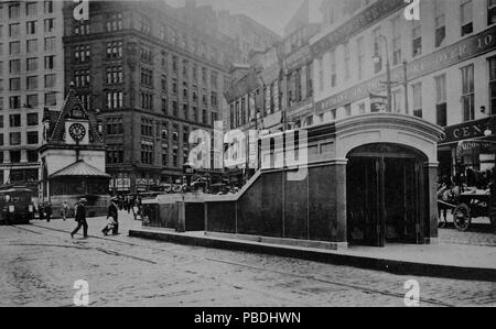 Scollay Under headhouse, 1916 Stock Photo - Alamy