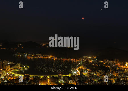 Blood moon over Brazil.. Lunar eclipse of July 27, 2018 Stock Photo - Alamy