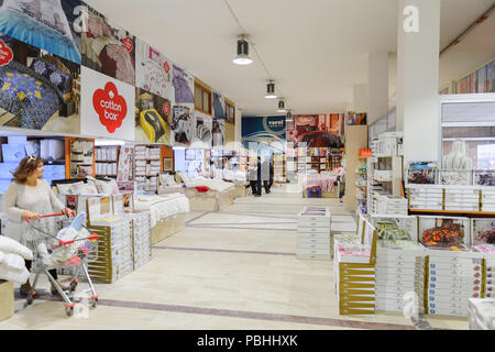 PAMUKKALE, TURKEY - APR 18, 2015: Varol textil factory shop in Turkey ...