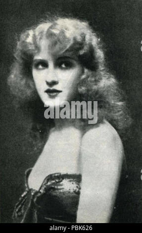 Mary Eaton Dec 1922 Tatler Stock Photo - Alamy