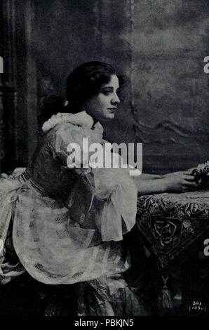 Julia Marlowe as Lydia Languish Stock Photo - Alamy