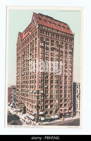 The Masonic Temple in Chicago is an iconic building known for its grand ...