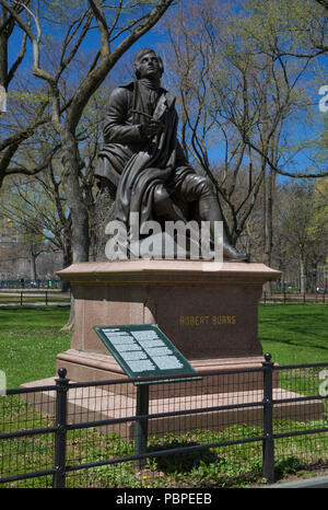 Statue of Robert Burns in Central Park vertical: Bronze statues of ...