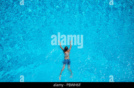 Stuttgart, Germany. 30th July, 2018. A swimmer stands in a swimming ...
