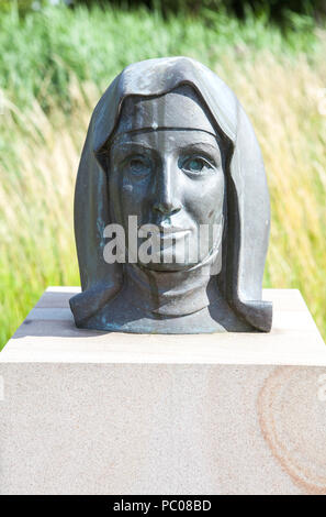 Statue of Blessed Mary of the Divine Heart (Maria do Divino Coração ...